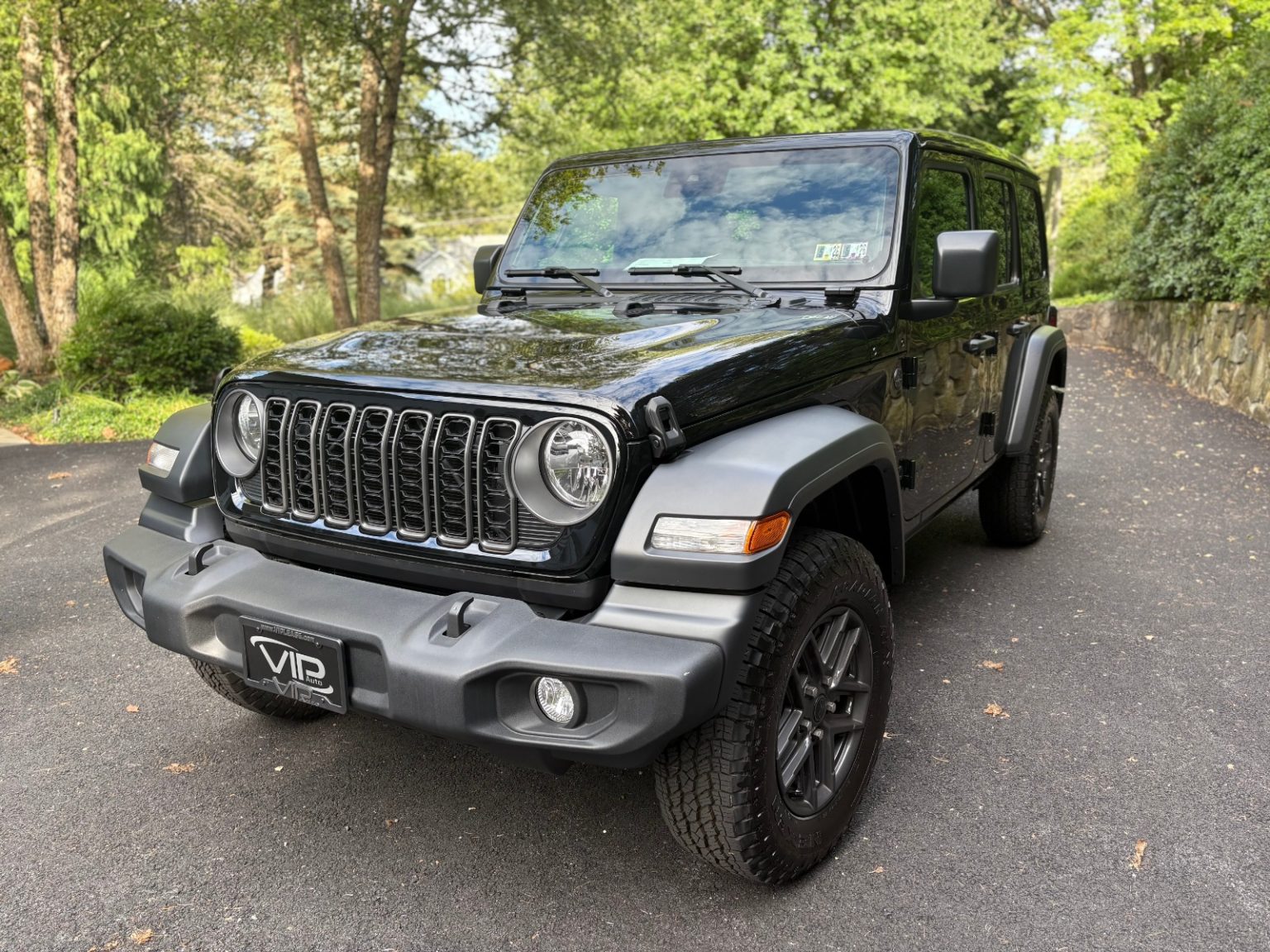 VIP Jeep Lease - Leader Observer